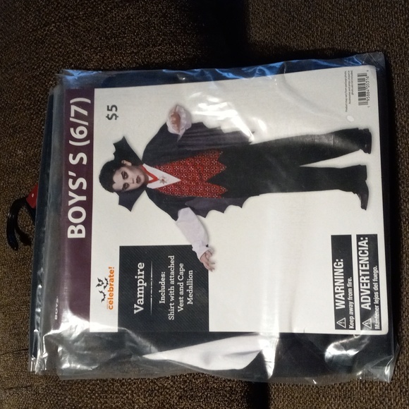 Costumes | Nwt Vampire Boys Costume | Poshmark